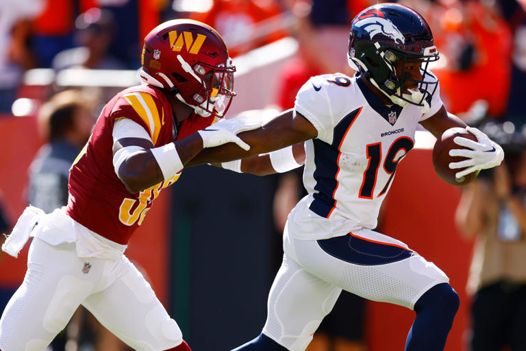 Who plays Sunday Night Football tonight on TV? What channel is SNF NFL ...