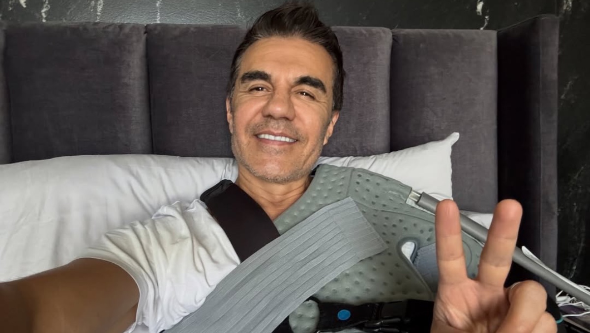 ¿Qué le pasó? Adrián Uribe es operado de emergencia; este es el estado ...