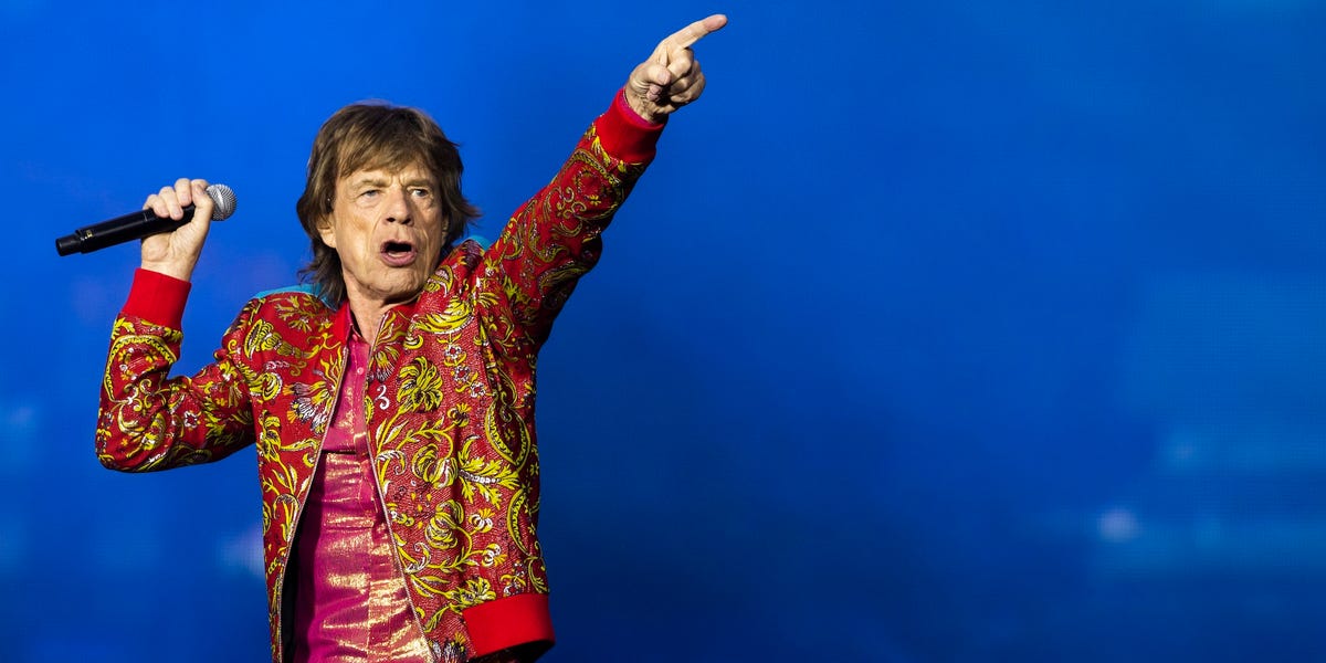 Mick Jagger Still Trains 6 Days a Week at 82 – Here's His Age-Defying ...