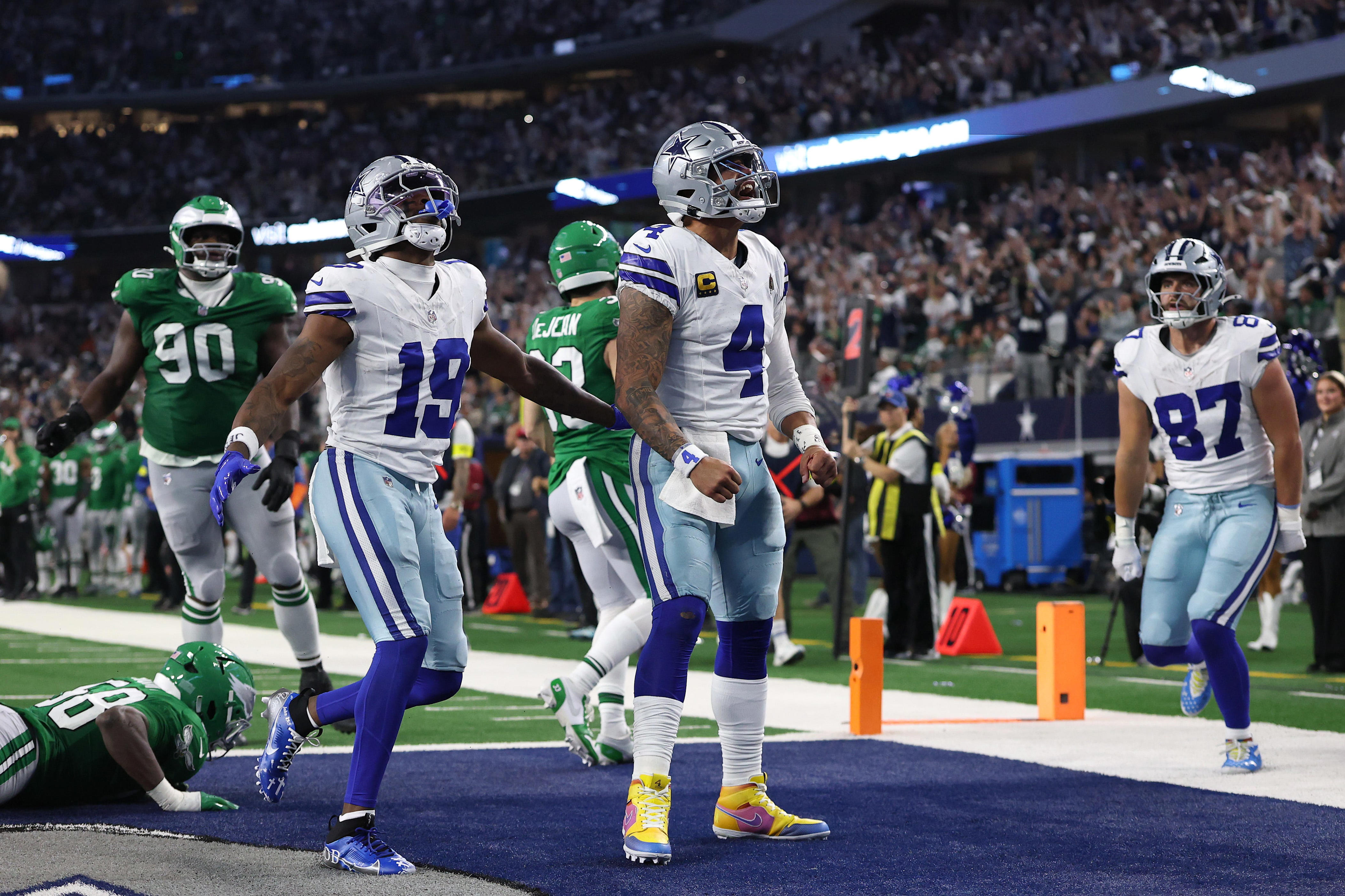 Mind-numbing stats from an Eagles vs. Cowboys Week 12 review