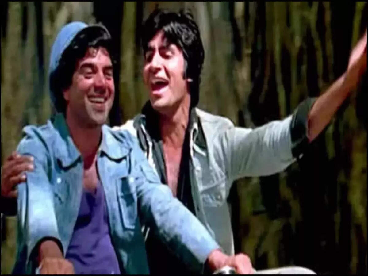 Dharmendra's timeless classics: 'Pal pal dil ke pass' to 'Ye dosti hum ...