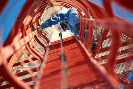 Petrofac says UAE projects on track despite layoffs