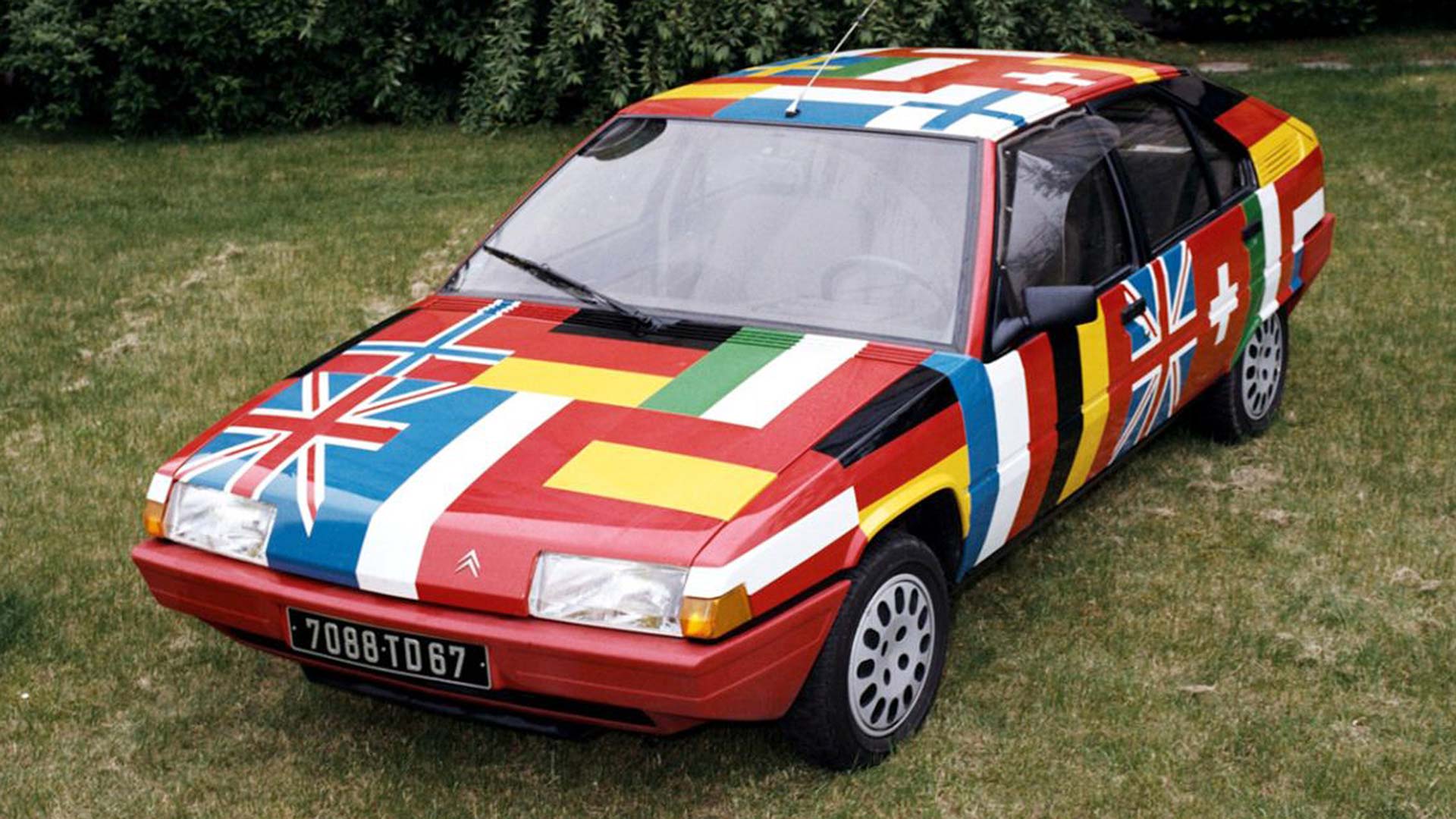 32 clever classic Citroens
