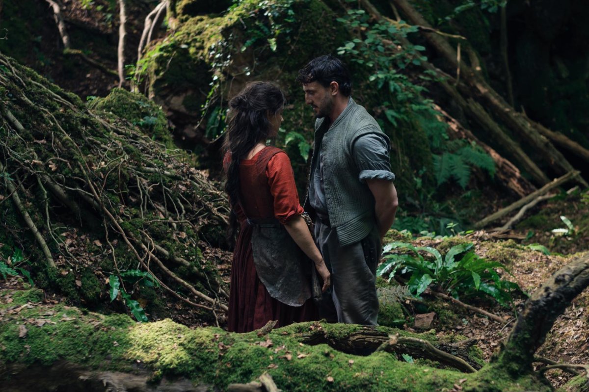 Movie review: Moving 'Hamnet' offers fresh take on Shakespeare