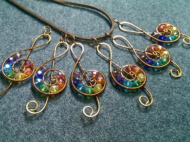 Treble clef pendant with stones rainbow colors - Wire wrapping ideas 163