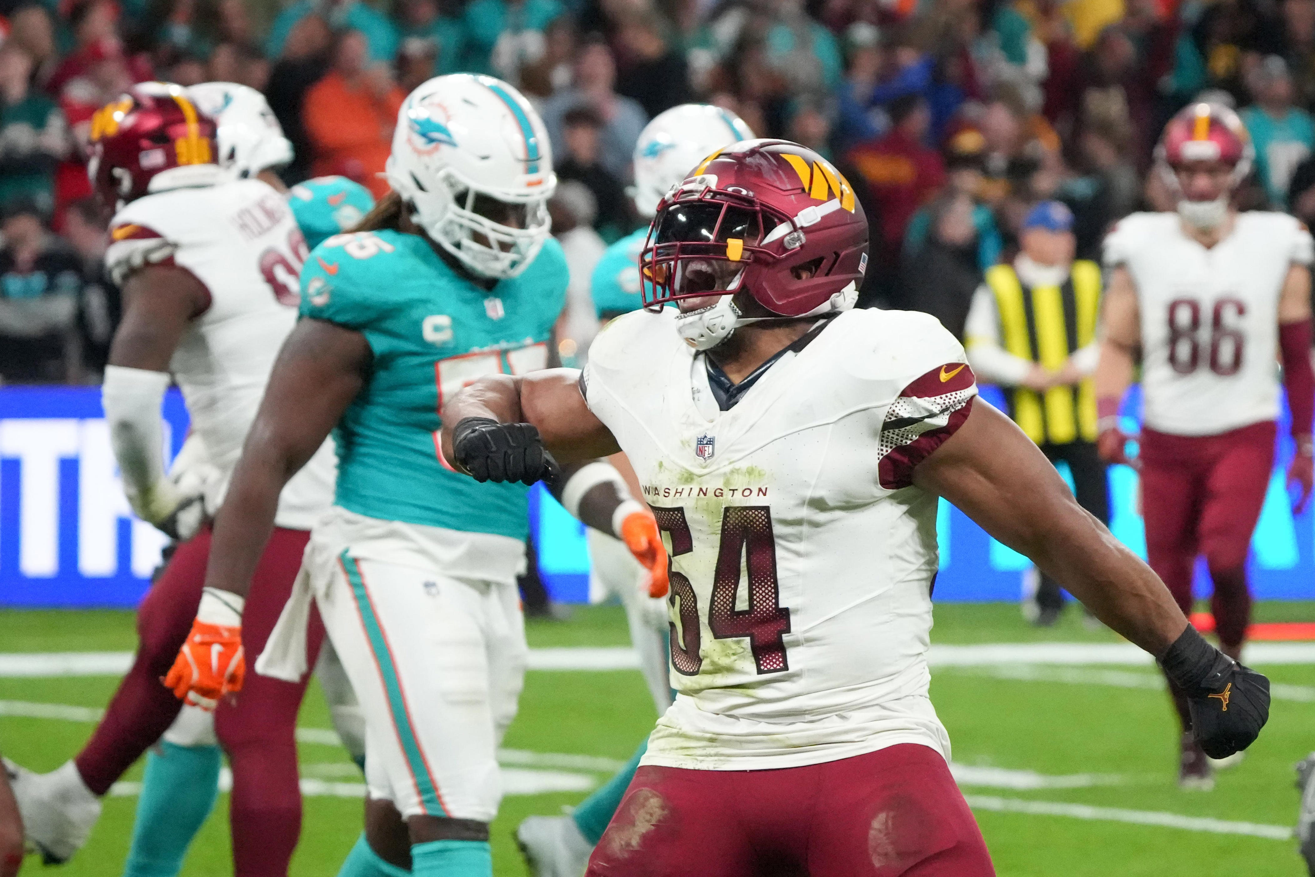 Will Commanders LB Bobby Wagner play or retire in 2026?