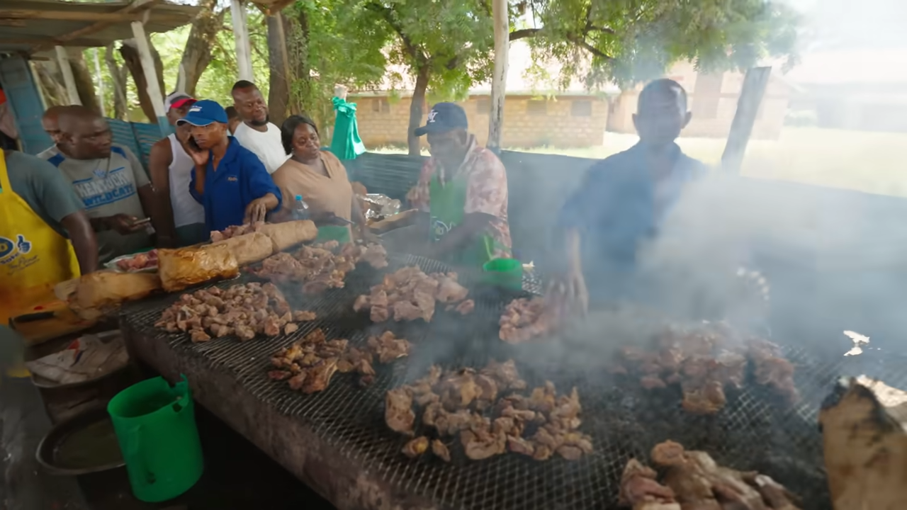 A full Kenyan whole cow BBQ + Swahili food adventure in Mombasa