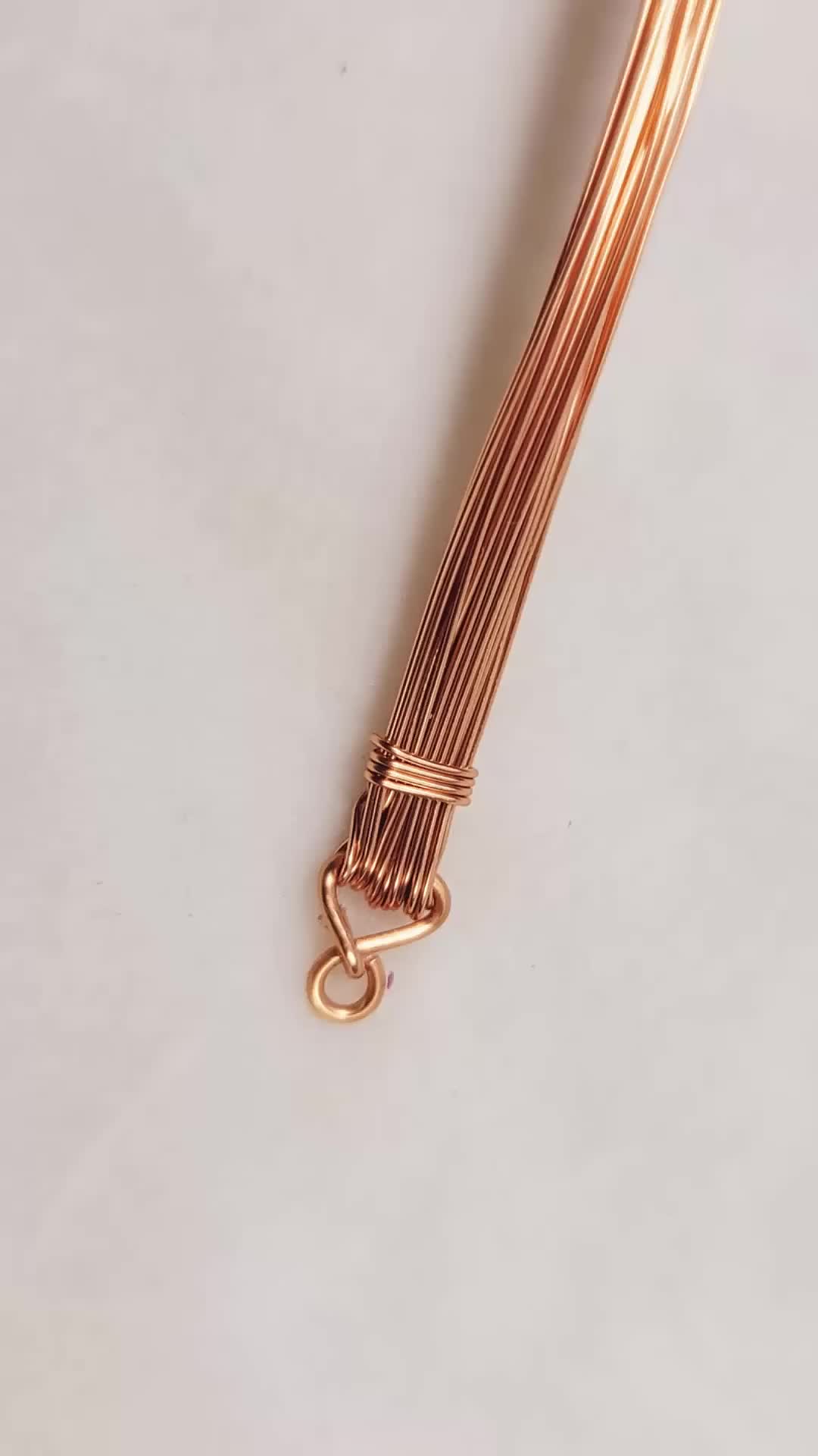 Simple bracelet - Free tutorial video link above the title #bracelet # ...