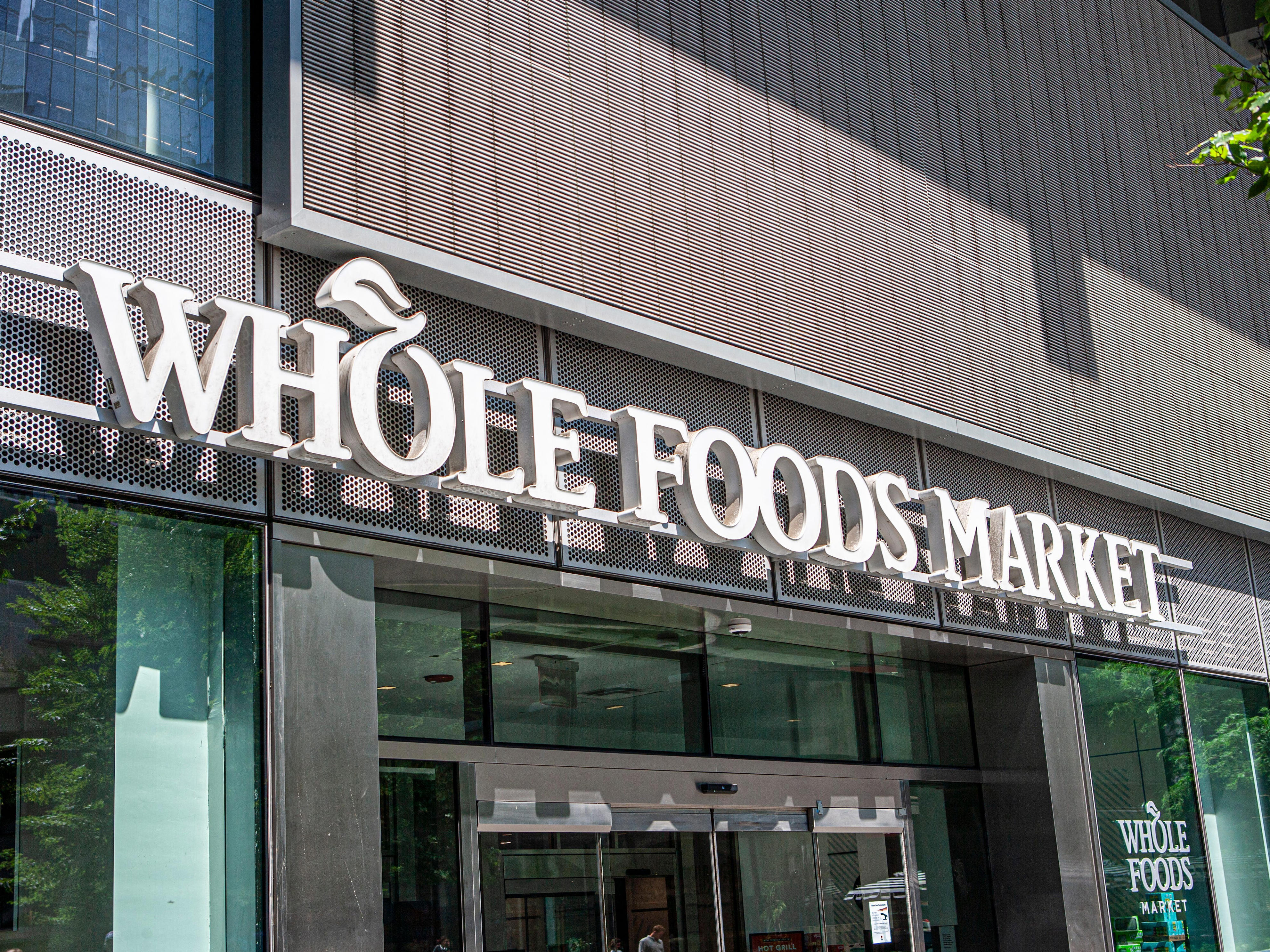 Every major store that's open on Thanksgiving — and 20 that are closed