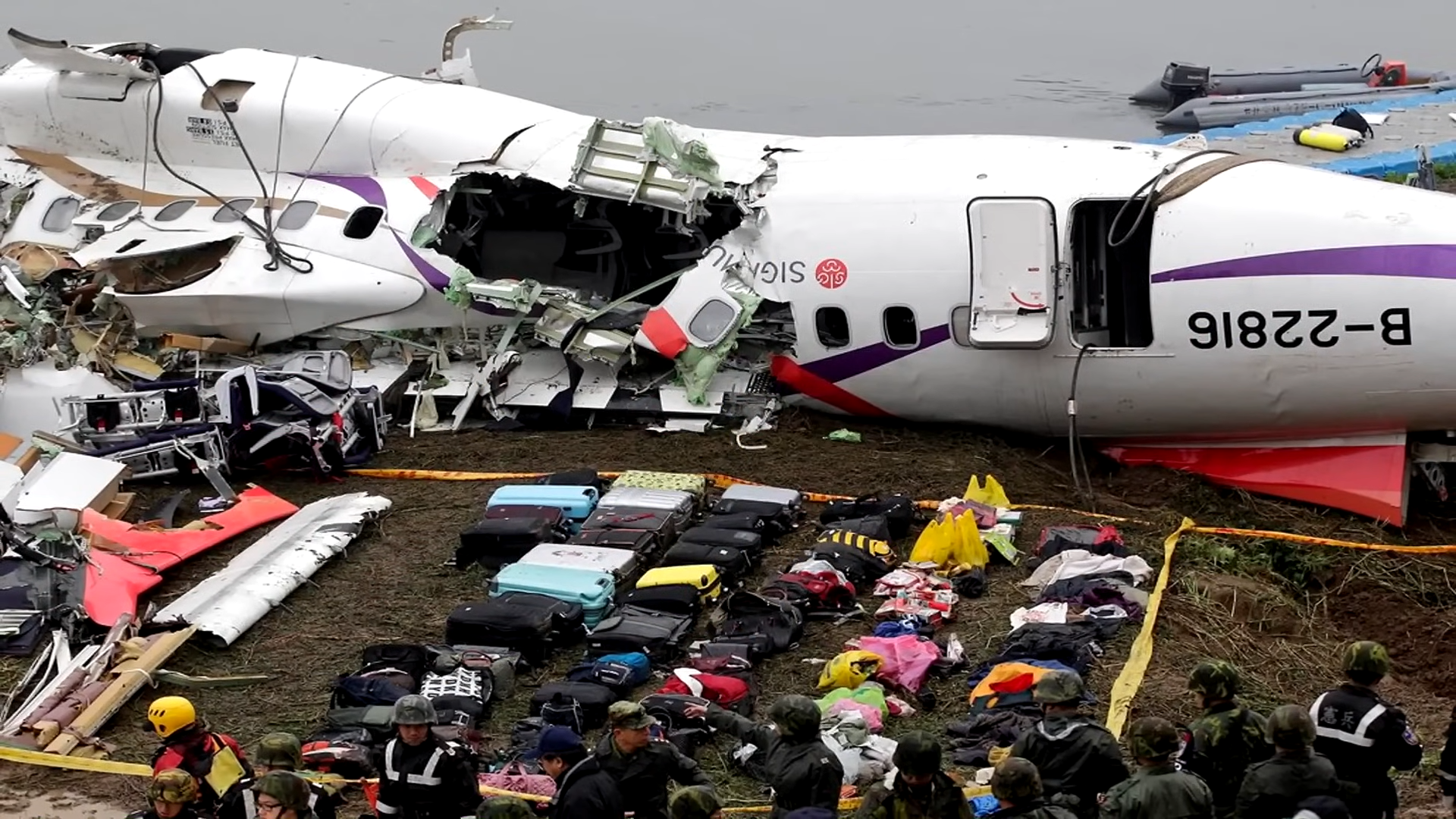 How a Single Mistake Sent a Packed Aircraft Into a River Seconds After ...