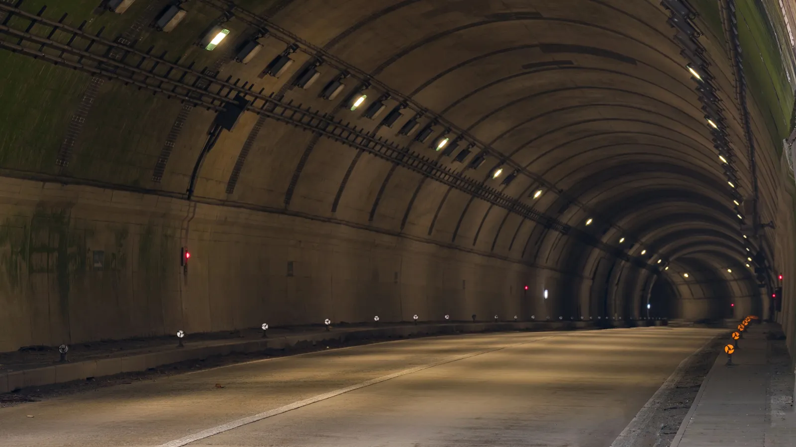 Discover America’s secret underground cities and tunnels full of mysteries