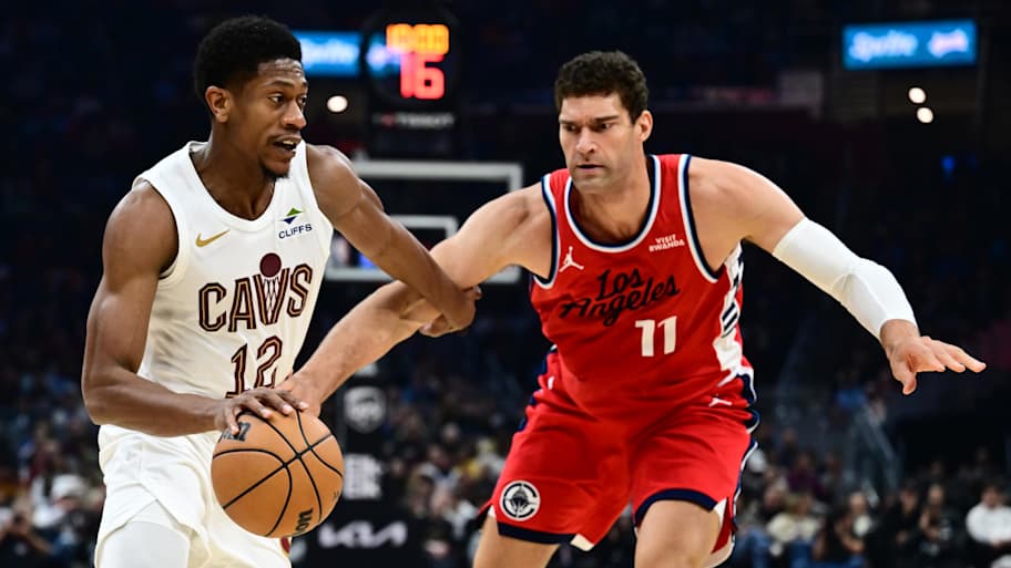 Clippers Have a Major Brook Lopez Problem