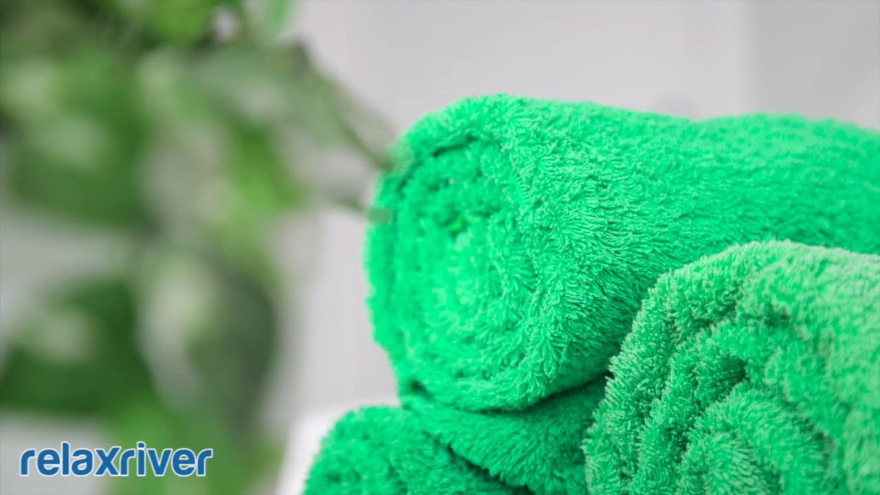 Luxury spa bath time: massage music, relaxing songs, tranquility music ...