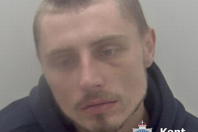 Police urge 'call 999 now' if you see wanted man with links to Dartford ...