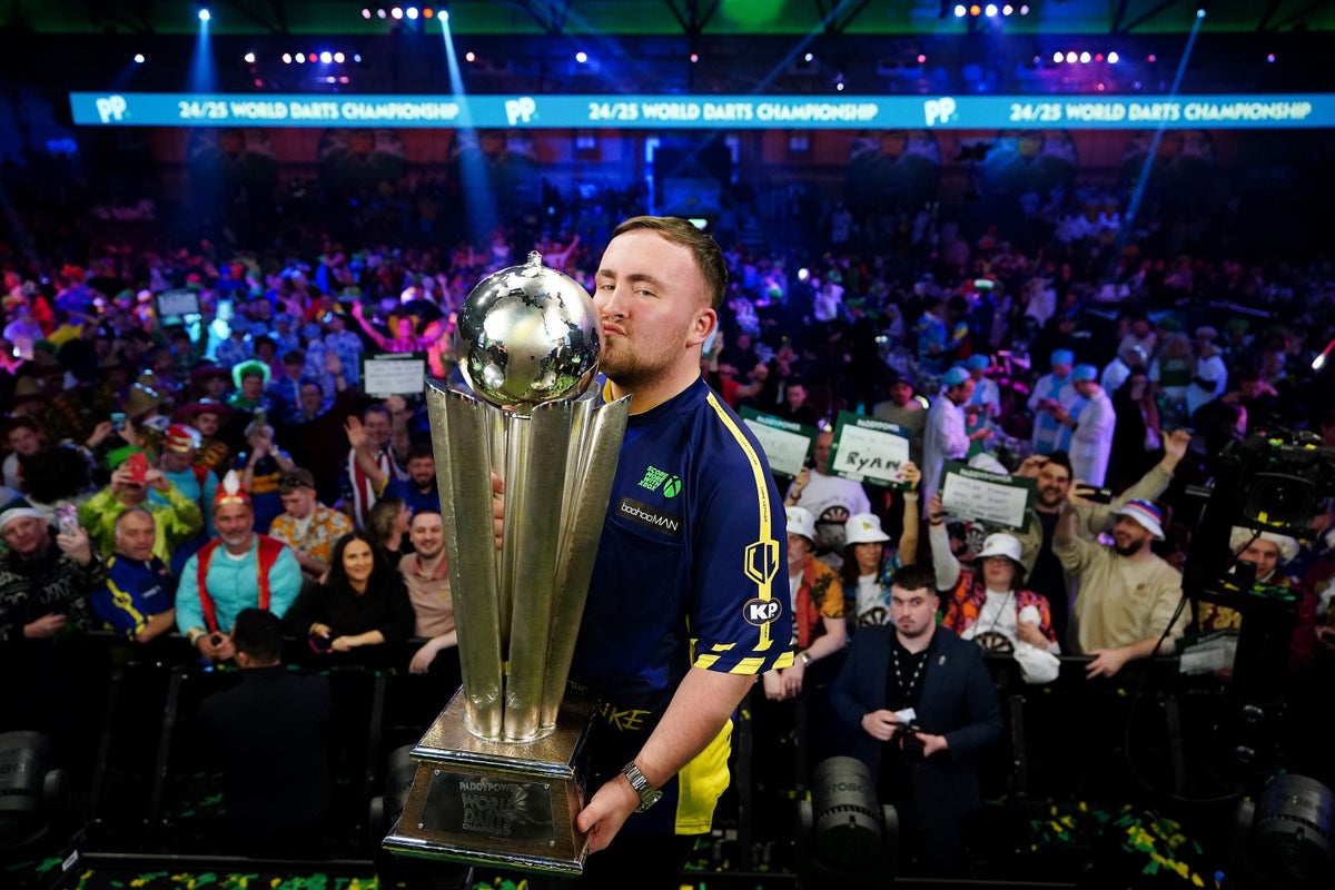 What is the World Darts Championship 2026 prize money?