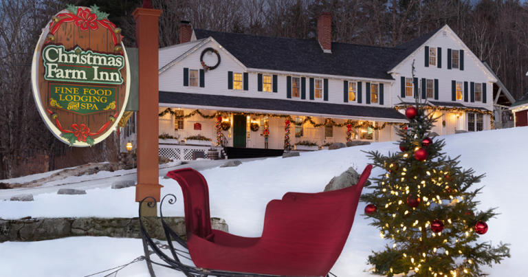 This Cozy Christmas Inn Is the Perfect Way to Wrap Up 2025
