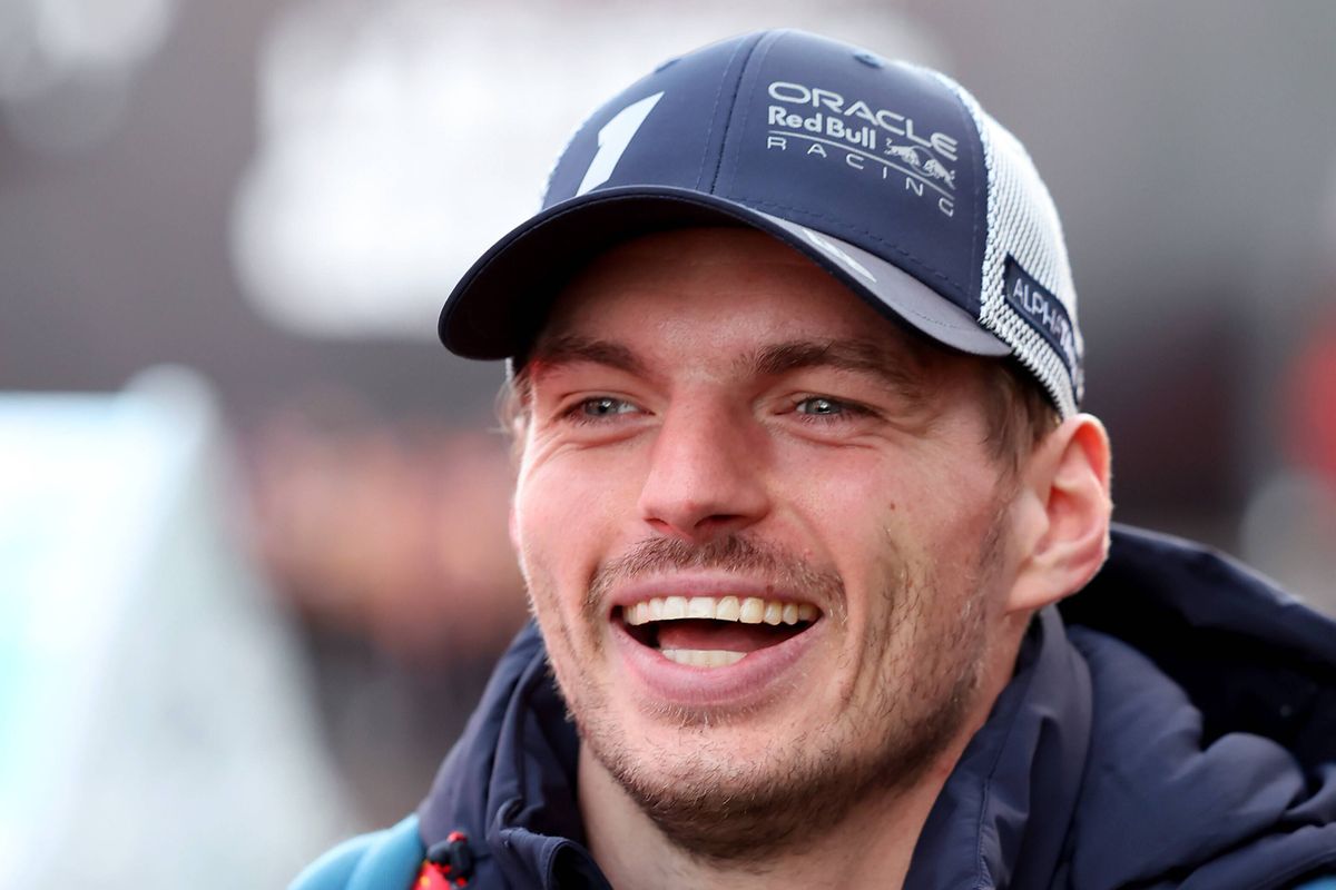 Max Verstappen kontert einen Reporter von Sky Sports mit einem Lächeln