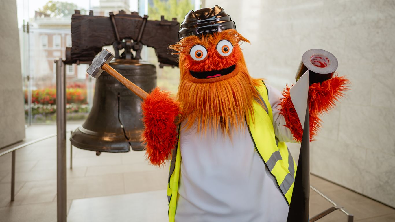 Gritty's annual calendar shoot