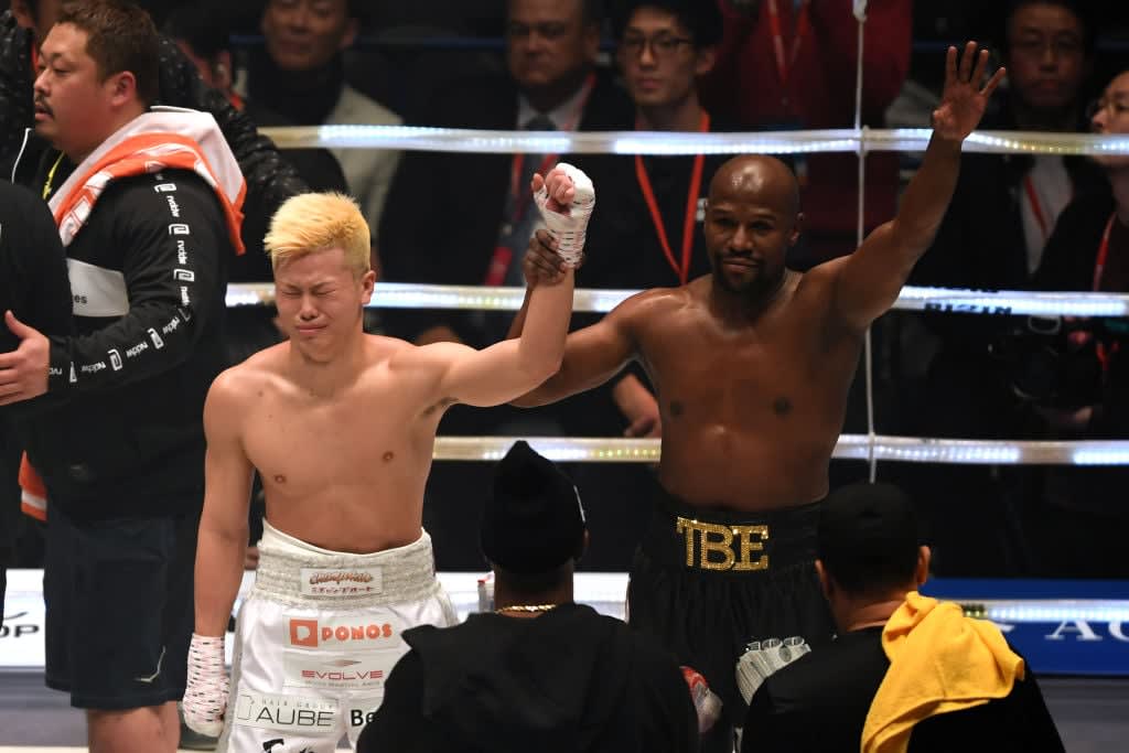 The man Floyd Mayweather once left in tears falls to stunning loss in ...
