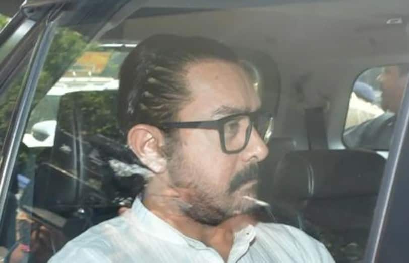 Dharmendra Funeral: Amitabh Bachchan, Salman Khan, Ranveer Singh Attend ...