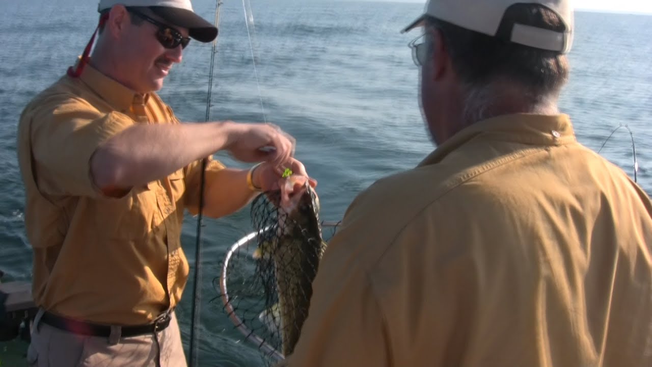 Trolling for Walleye using Planar Boards (Full Length Thundermist TV Show)