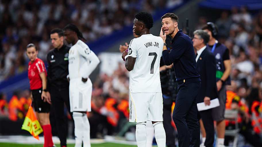 Xabi Alonso Sends Message to Mutinous Real Madrid Dressing Room