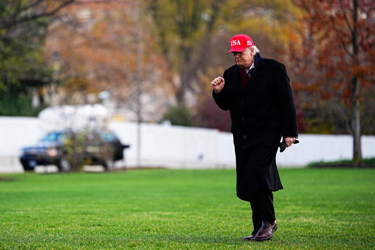 Trump plan for Obamacare subsidies on hold after GOP pushback