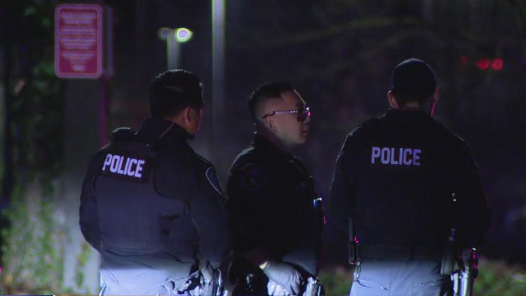 Deadly shooting at Kent, WA park and ride under investigation