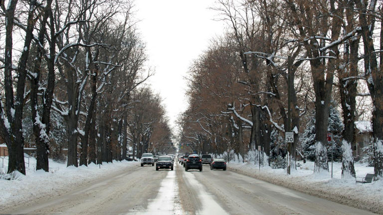 Denver could (finally) see its first snow of the season this ...
