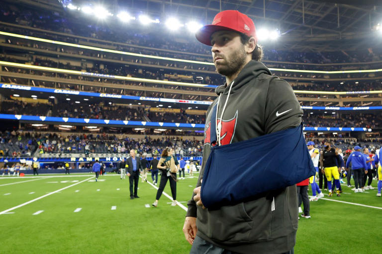 Buccaneers get promising update on Baker Mayfield after SNF exit