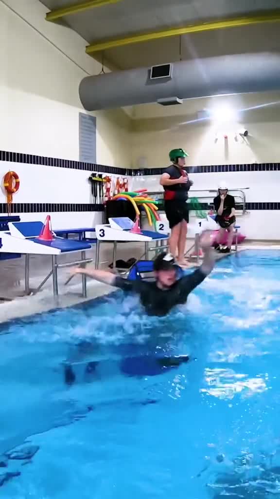 Kayak Flip Gone Wrong in the Pool