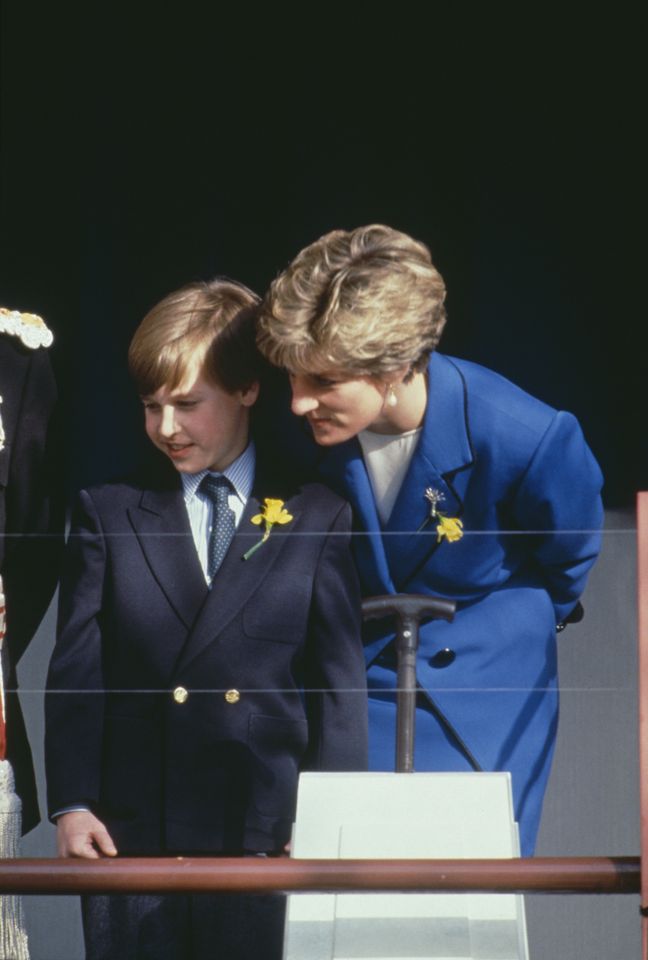 Prince George will soon follow in Prince William and Princess Diana's ...