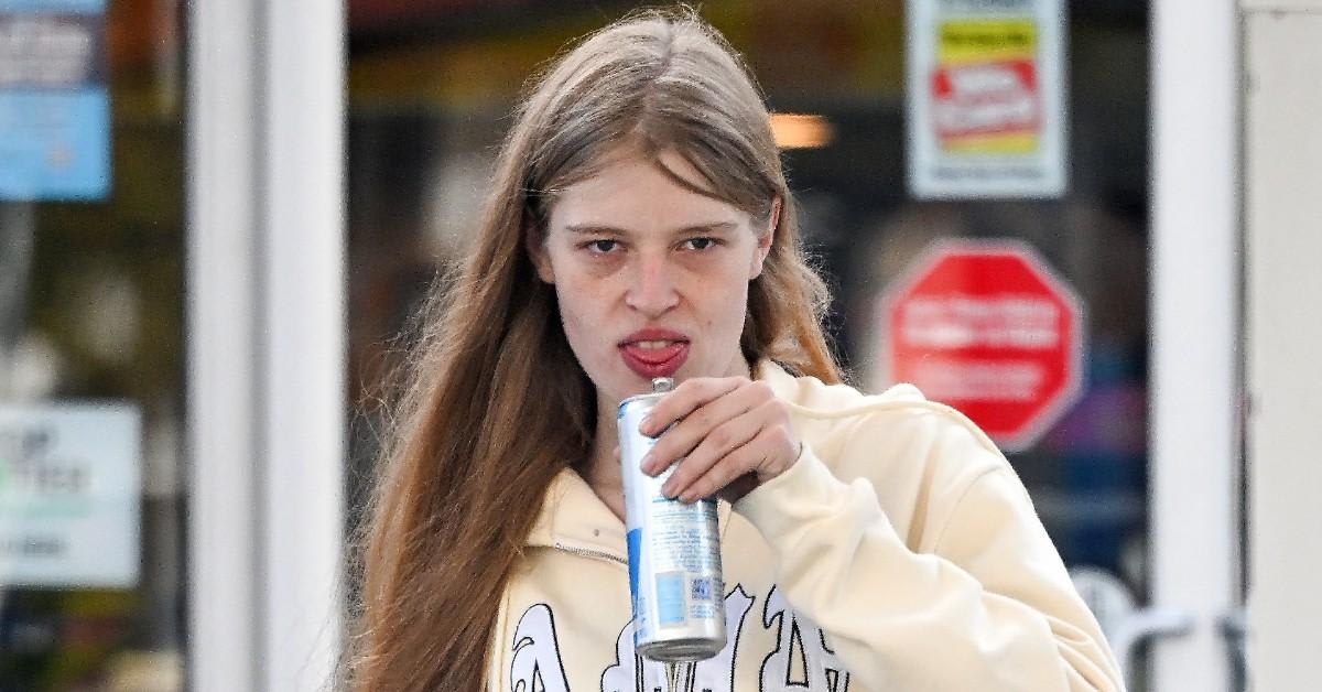 Elon Musk's Estranged Daughter Vivian Jean Wilson Spotted at L.A ...