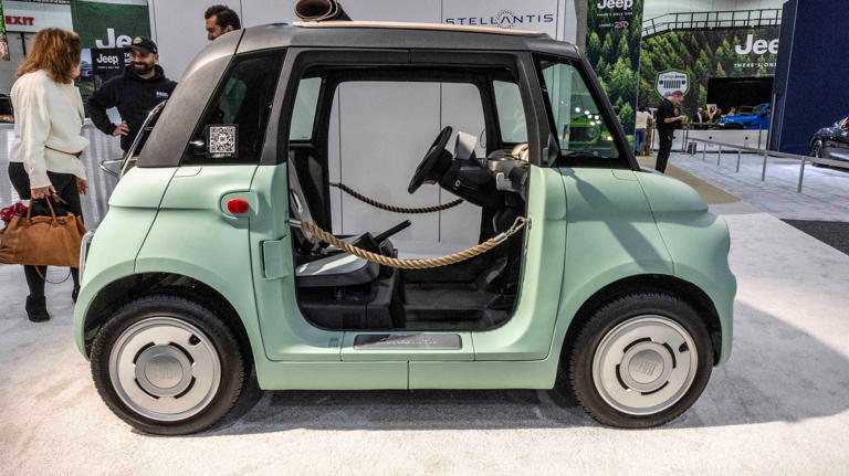 Fiat’s Adorable Topolino Is the Microcar America Didn’t Know It Needed