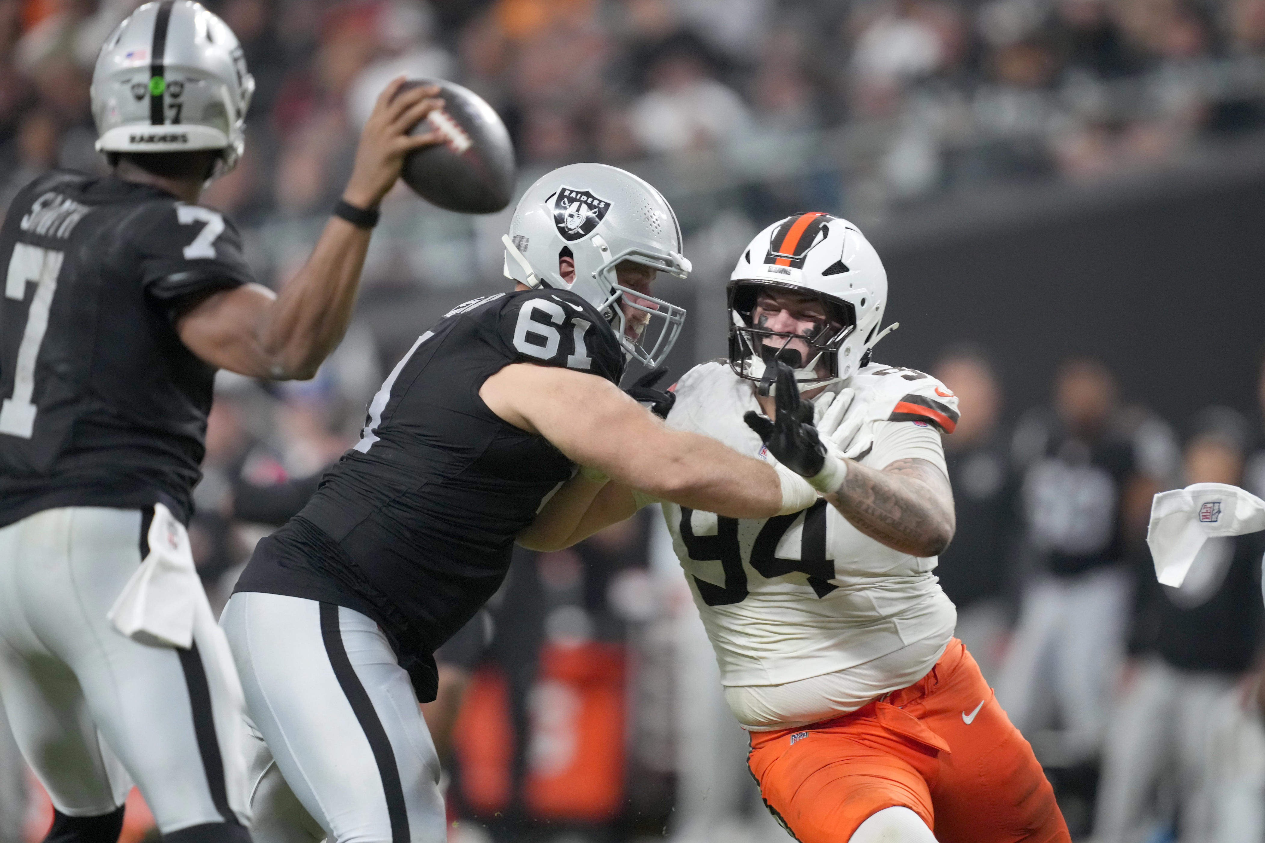 Raiders Week 13 inactives vs Chargers: More turnover on the OL