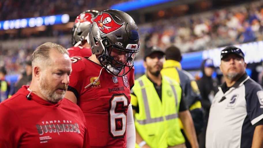 Sooners in the NFL: Former Oklahoma Star Injured in Sunday Night ...