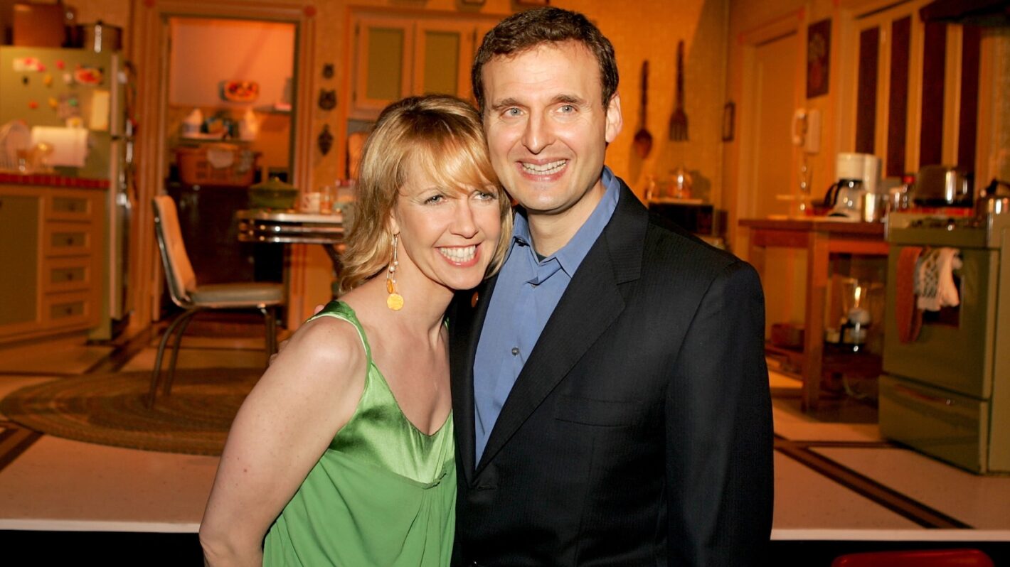 ‘Everybody Loves Raymond’: Are Phil Rosenthal & Monica Horan Still ...