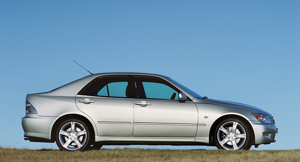 Lexus IS200 buyer’s guide