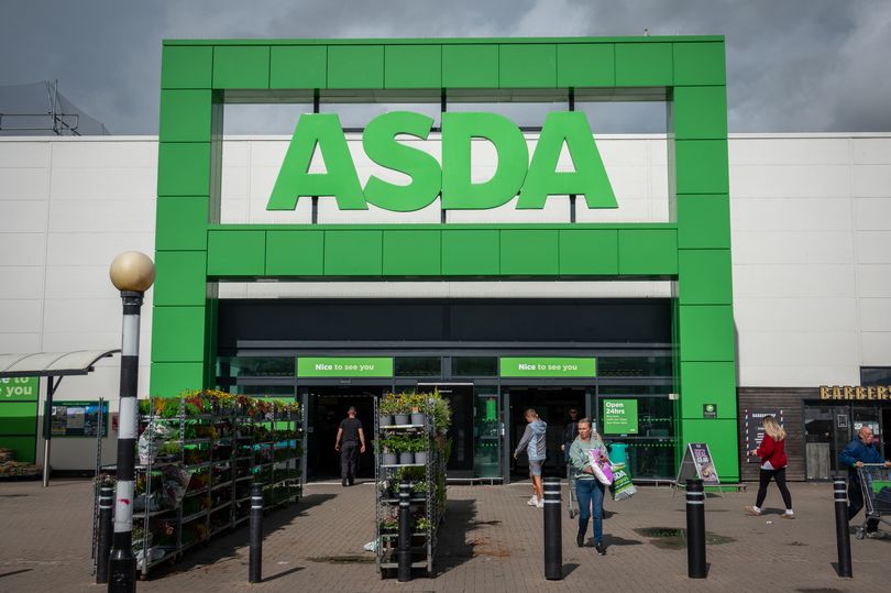 Asda's 'most stunning Christmas bauble' in shape of kitchen appliance ...
