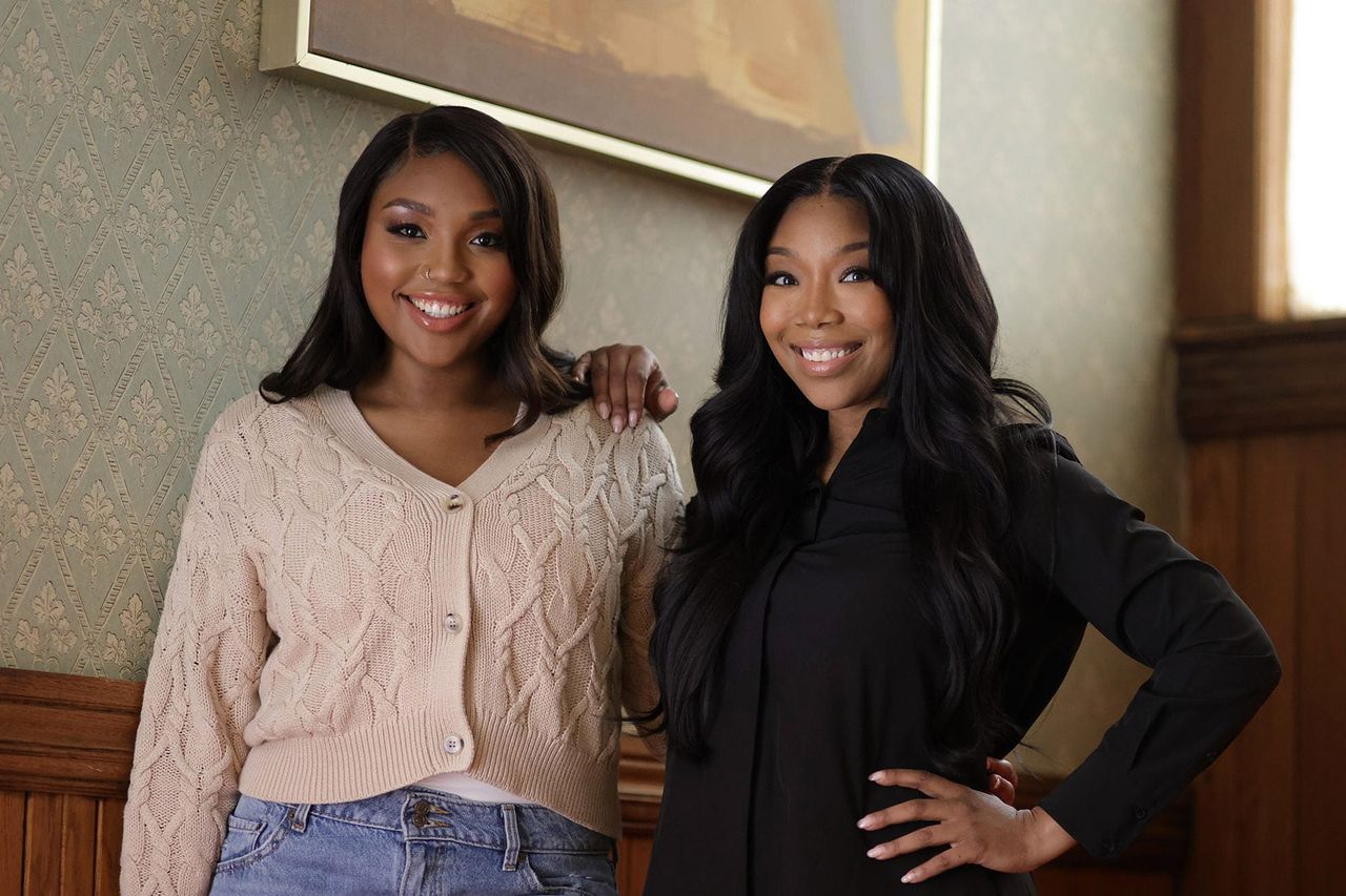 Brandy's Daughter Sy’Rai Smith Details Her Mom's Protective Behavior on ...