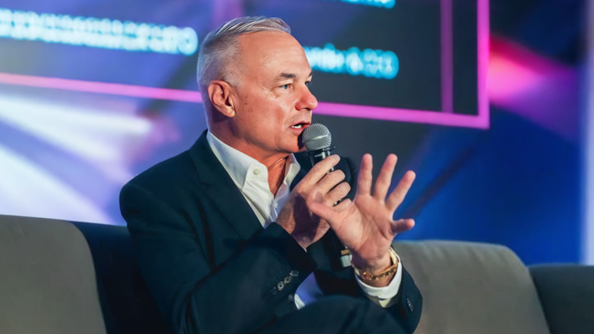 Roundtable Investment Clears RYVYL Lawsuits, Cuts Costs Ahead of Merger