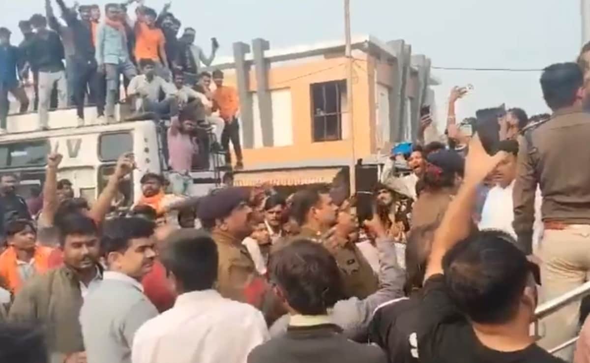 Highway Blocked As Protests Erupt Over Rape Of 6-Year-Old In Madhya Pradesh