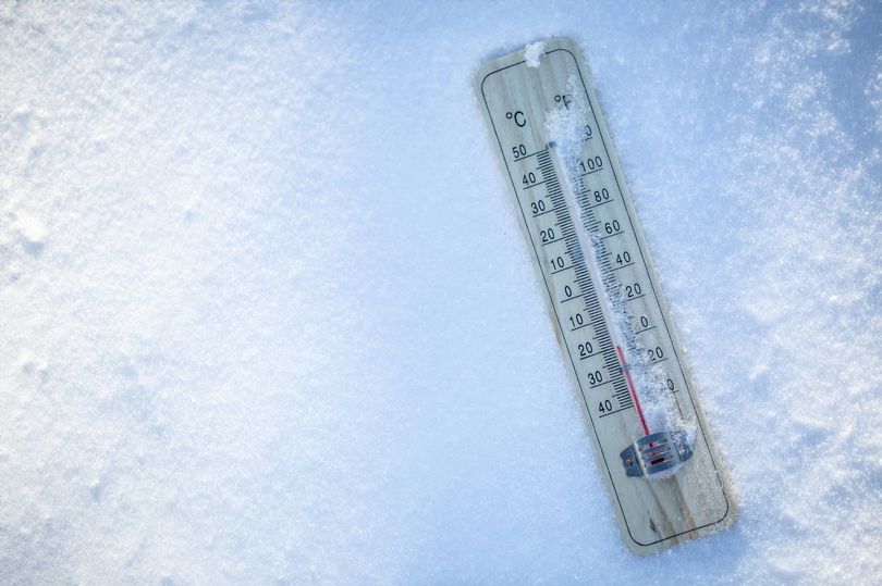 Freezing rain forecast across UK as temperatures to plunge to -6C in ...