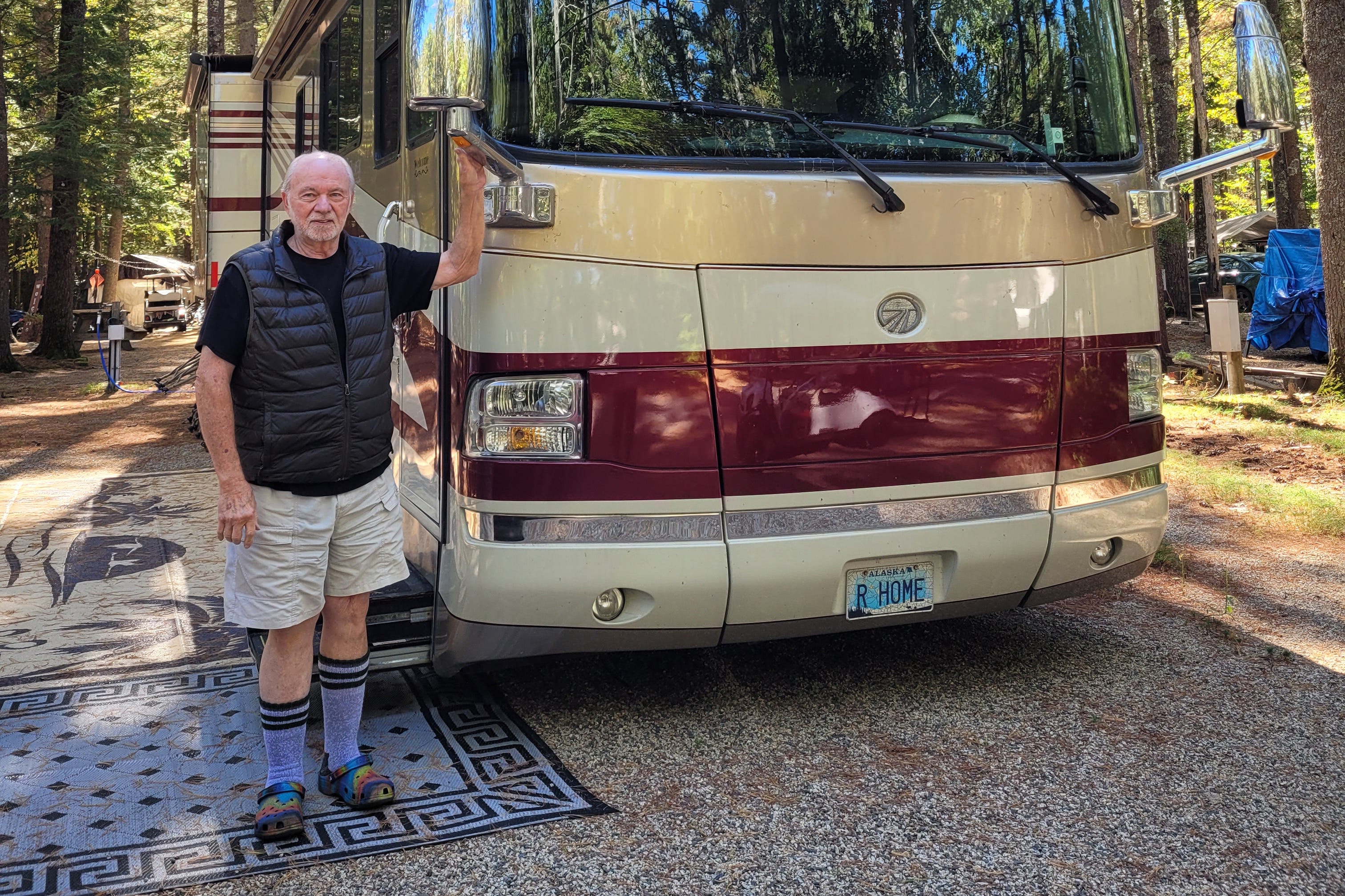 Thousands of Americans in their 80s are working in some of the most ...