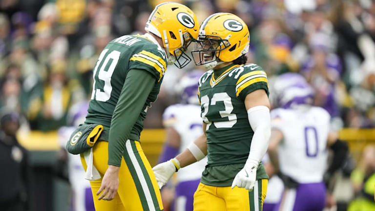 Tez Johnson Dazzles Again As Multiple Oregon Ducks Surprise In NFL Week 12