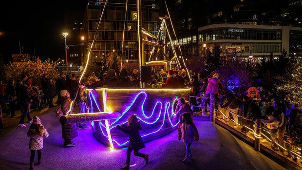 When do the holiday lights go on in Boston? Here's the 2025 Christmas ...
