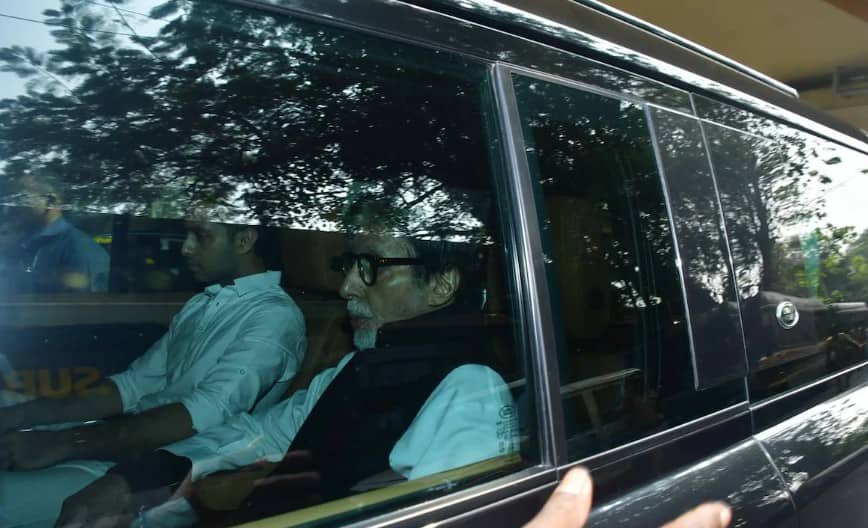 Dharmendra Funeral: Amitabh Bachchan, Salman Khan, Ranveer Singh Attend ...