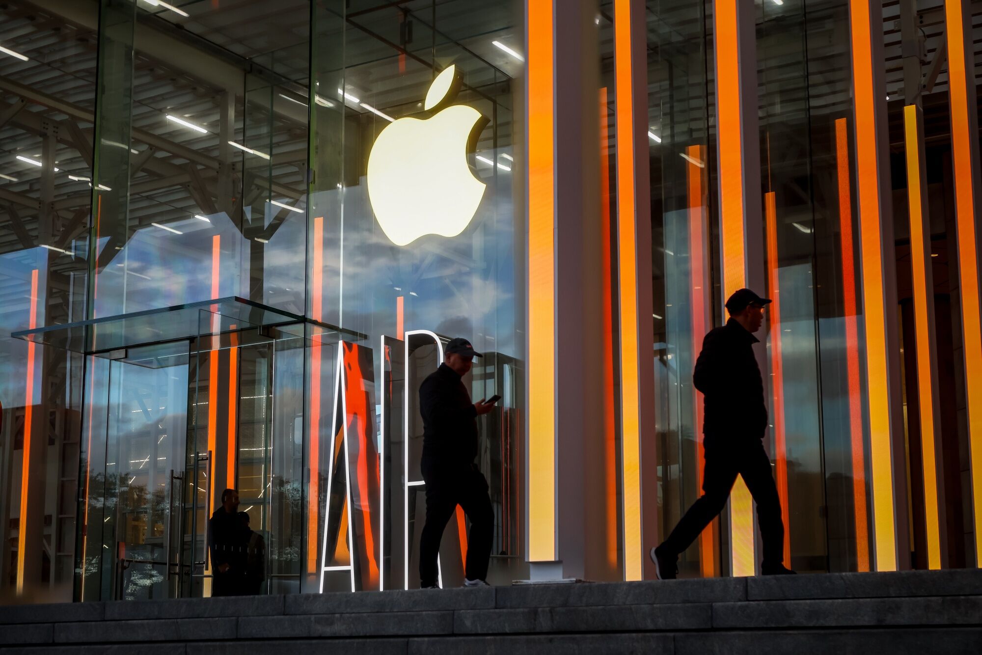 Apple Cuts Jobs Across Its Sales Organization in Rare Layoff