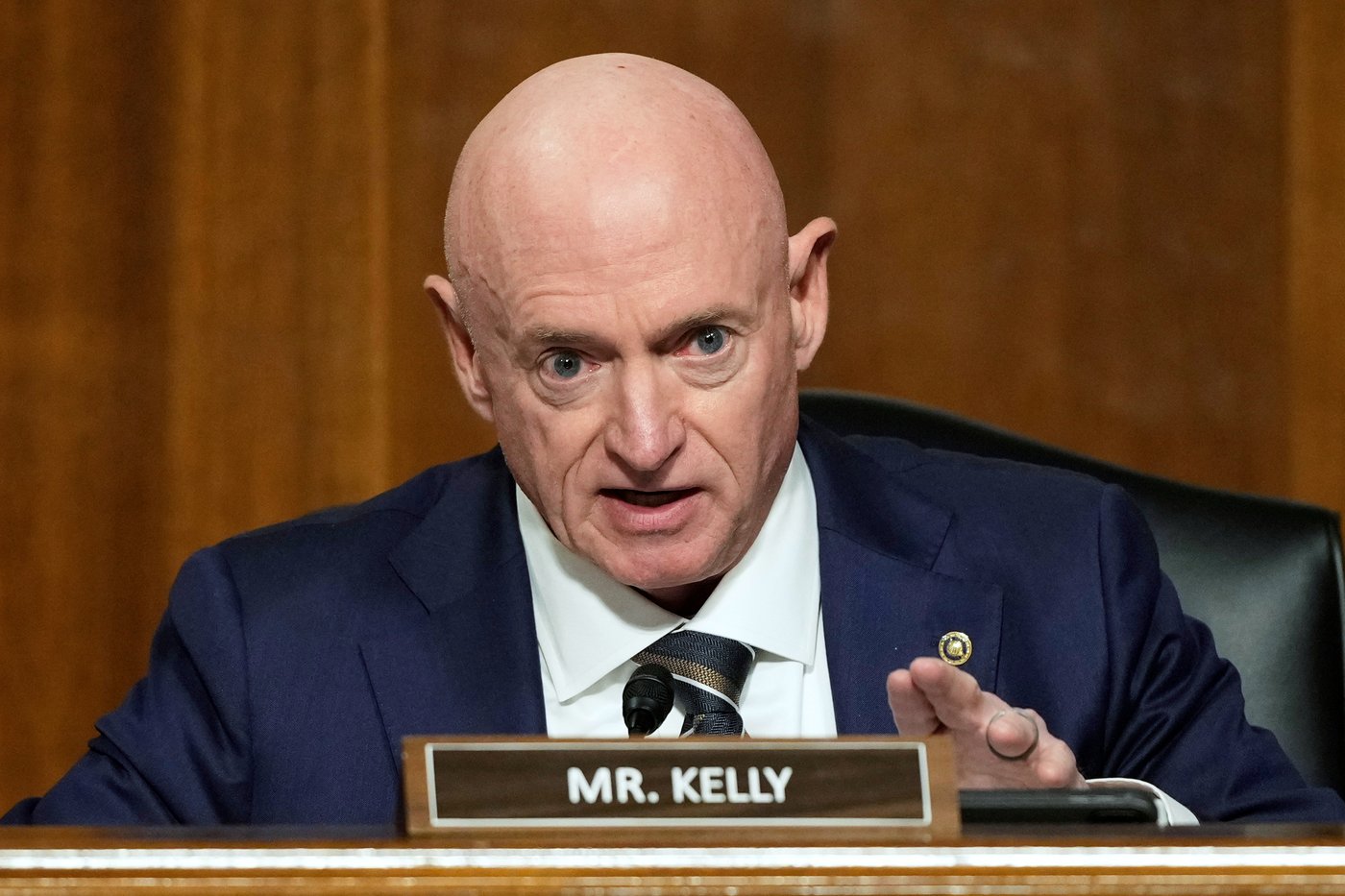Pentagon says it's investigating Sen. Mark Kelly over video urging ...