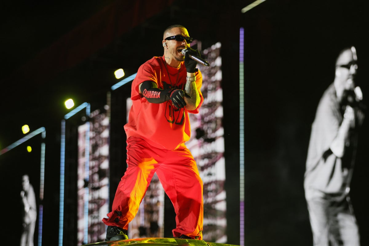J Balvin presenta su auto Rayo y celebra el reggaetón mexicano en el ...